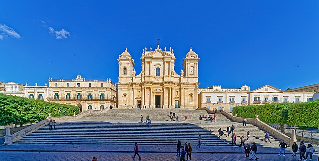 Here’s What to See and Do in Noto, Sicily – Italy Dreams
